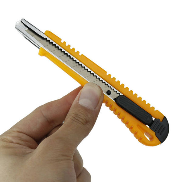 کاتر پلاستیکی کوچک هیکسین – فروشگاه کتاب و تحریر پوپک